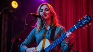 350+ Musical Last Names (Melodious Surnames That Sound Like Pure Magic)